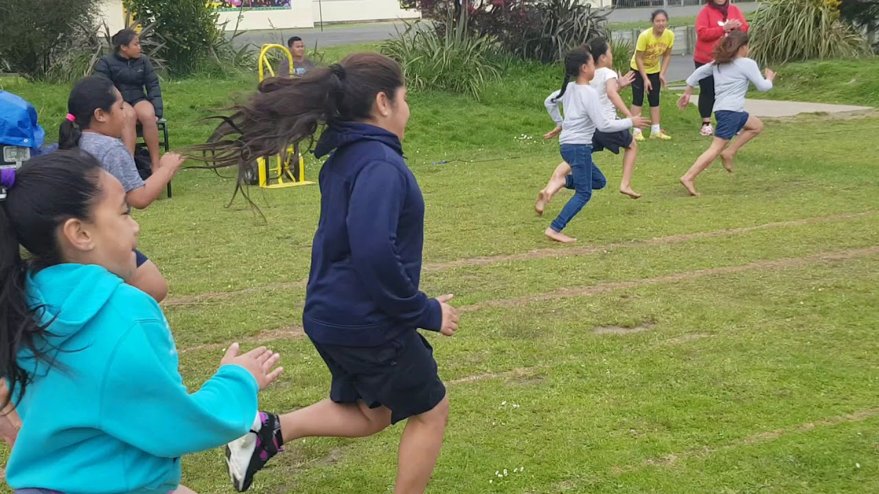 Clendon Park School Athletics - YouTube