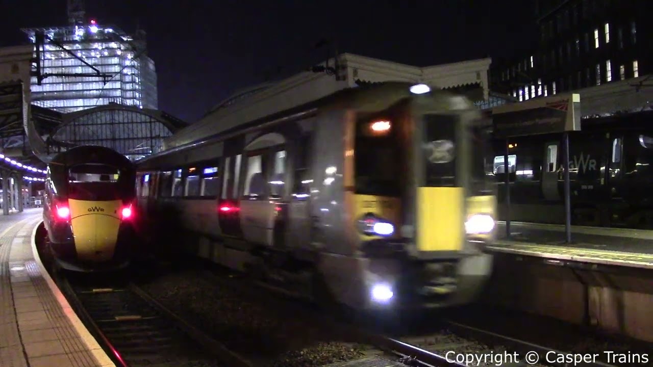 Trains in UK - London Paddington / night - YouTube