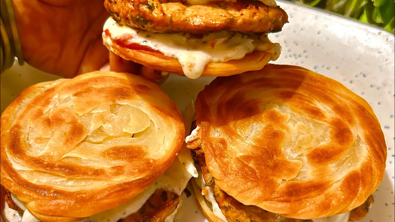 Dubai viral Paratha Recipe Smash burger Recipe Cheesy Chicken Patties ...