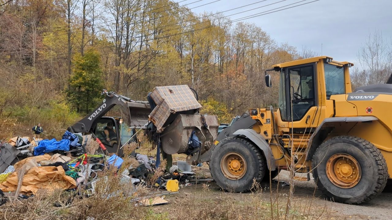 Public Works Clears the Lake St Homeless Encampment in Burlington VT on ...