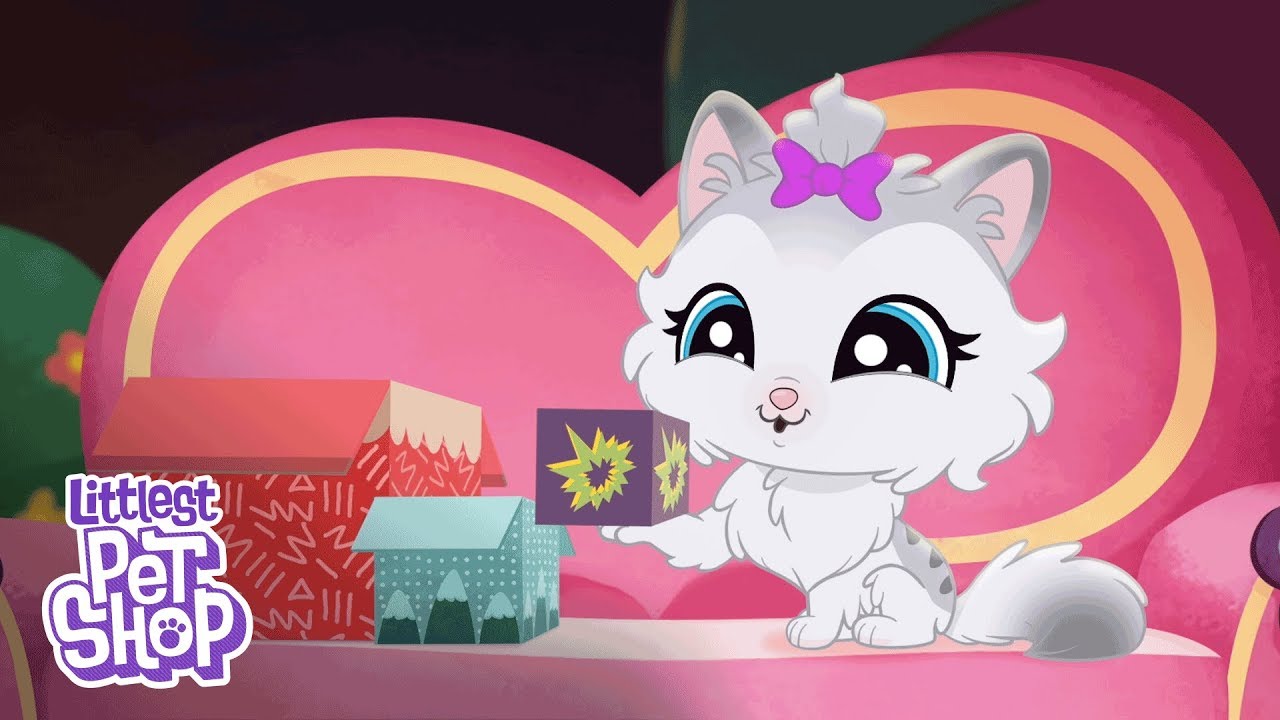 LPS: A World of Our Own - 'Unboxing Live!' 🎁 Digital Short - YouTube