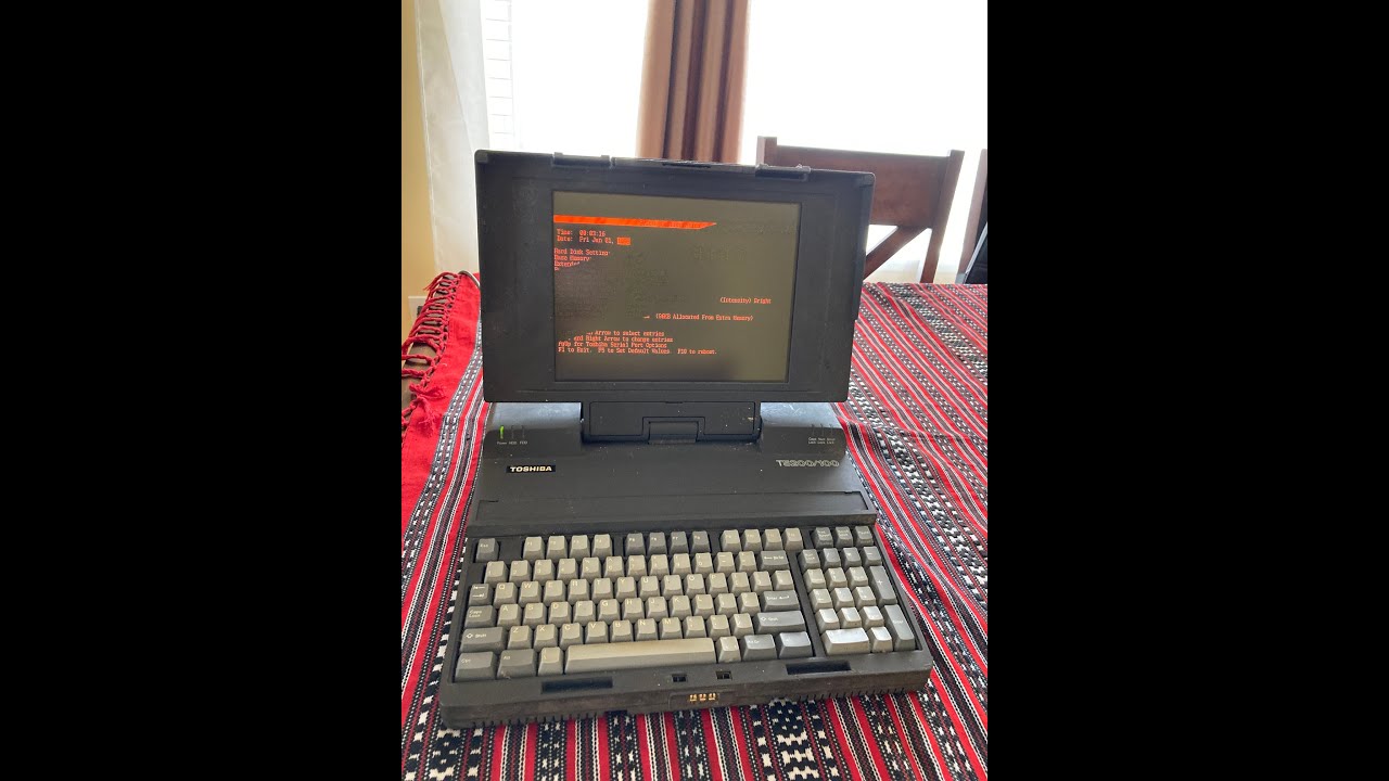 Rare Vintage 1990 Toshiba T5200 Computer Portable Restoration - YouTube