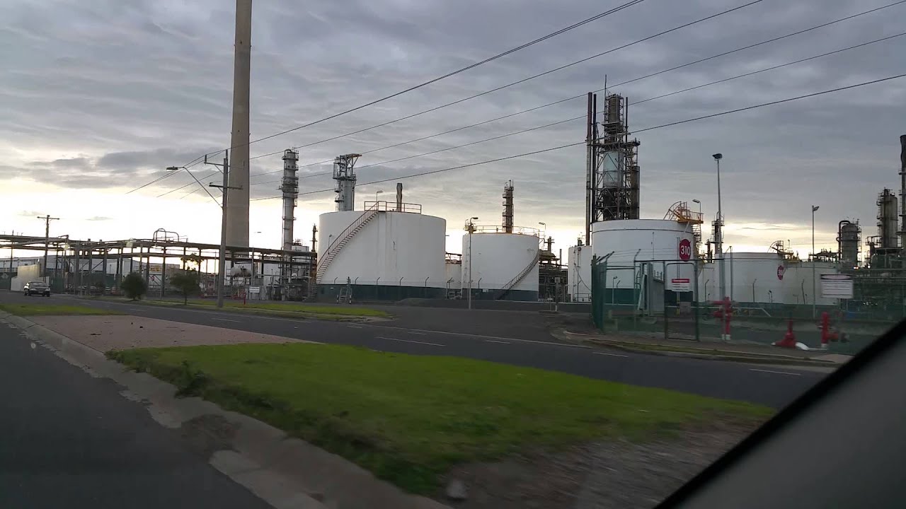 Altona refinery - YouTube
