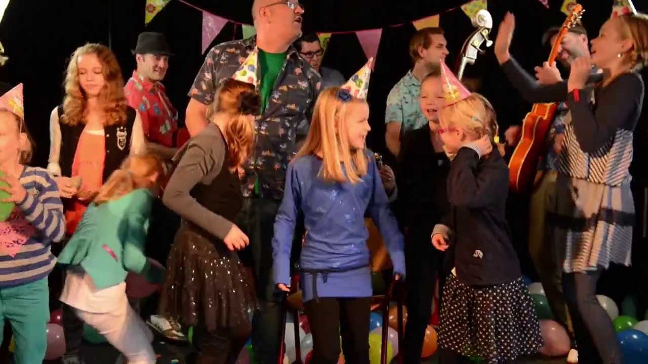 Meester Michael Verjaardagslied - YouTube