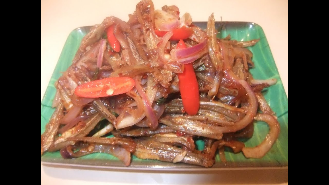 Stir Fried Dried Sprats - YouTube