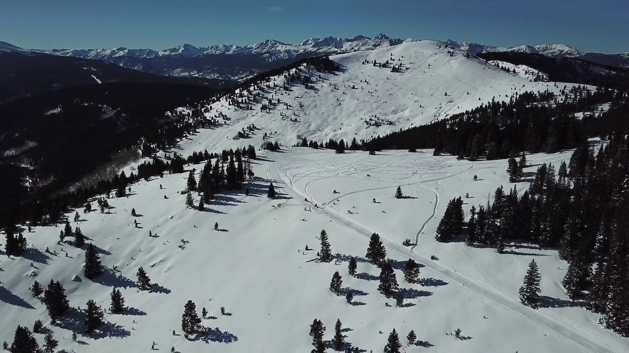 Vail Pass Snowmobiling - YouTube
