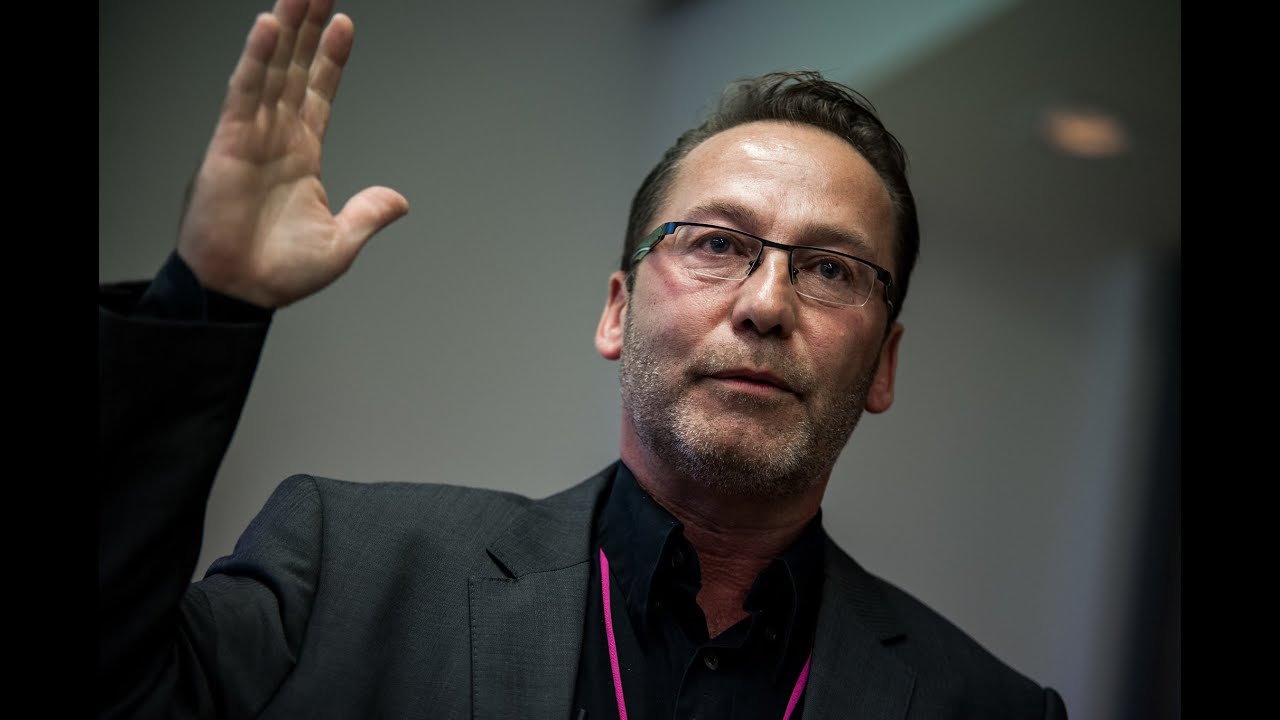 Frismakers: Gerald Wood - Human Being. Being Human. - YouTube