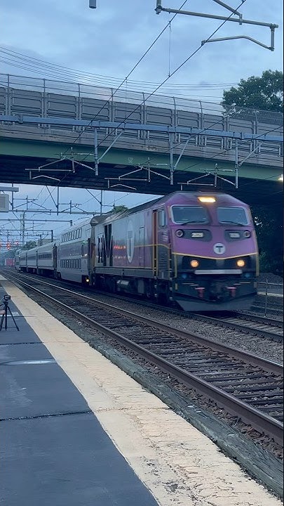 MBTA: 2029/1817 Set Flying By Readville On The Providence Line #mbta #railway #railwaystation ...