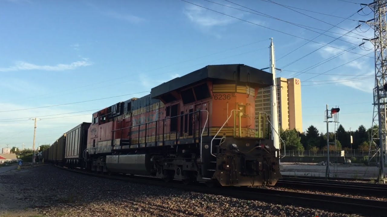 BNSF #6226 Leads loaded coal train through downtown STL - YouTube