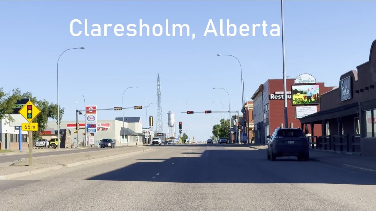 🇨🇦 Driving in CANADA - CLARESHOLM Alberta 4K drive - YouTube