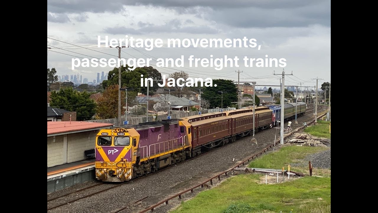 Heratige movements passenger and freight trains in Jacana 6/6/20 - YouTube