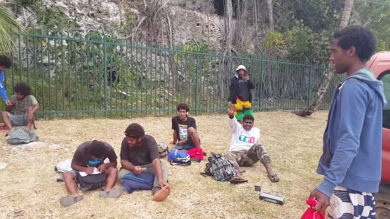 Hyarison "sowaxi"... allez les rouges - YouTube