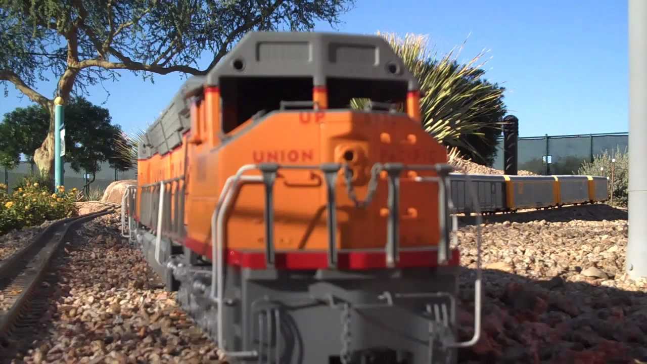 FIRST RUN UNION PACIFIC DDA40X 6922 6930 in G SCALE - YouTube