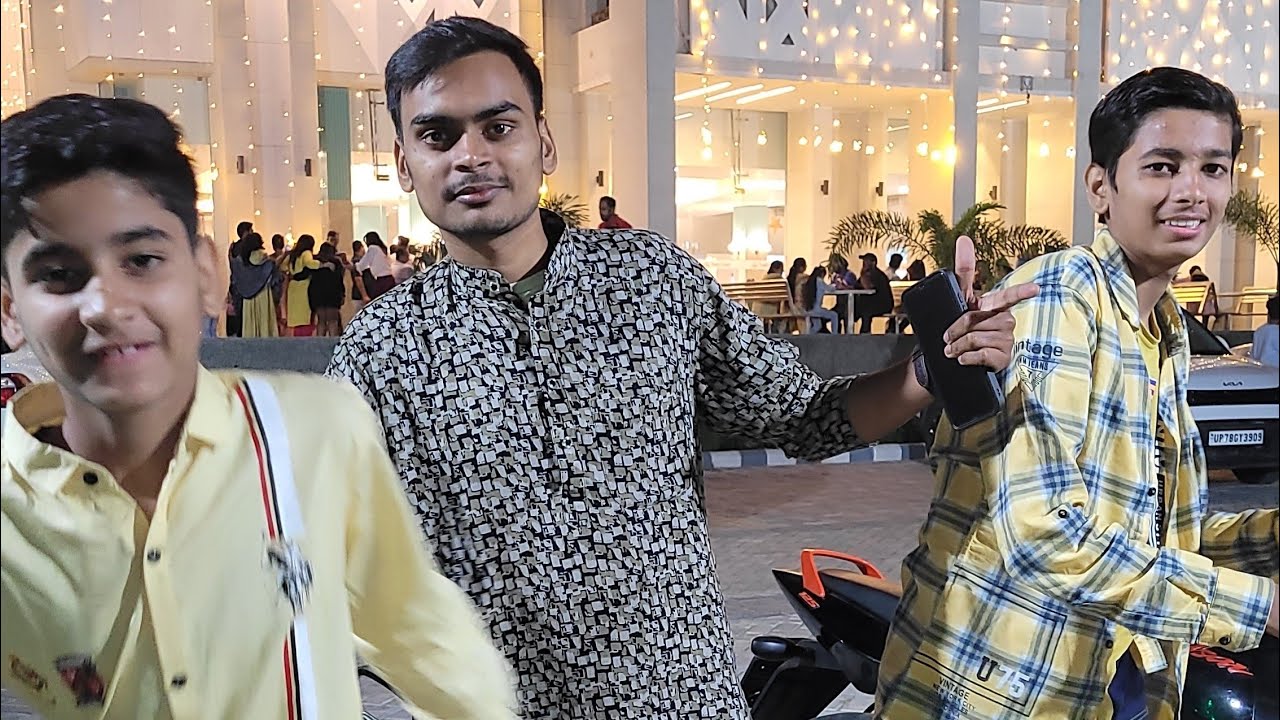 kanpur food | deepu chauhan food court | deepu chauhan dhaba kanpur ...