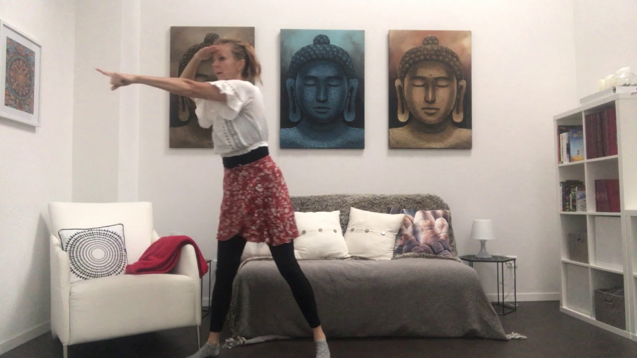 TUTO Macarena - Apprendre à danser la Macarena - Comment danser la ...