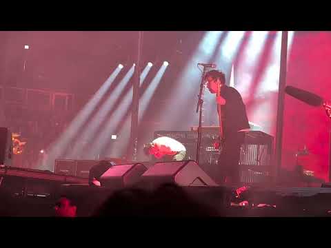 Deftones - Genesis (Live at United Center 2025) - YouTube