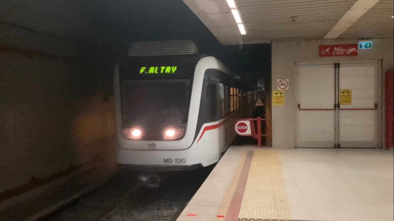 İZMİR METRO: ABB Setinin Basmane istasyonuna gelişi - YouTube