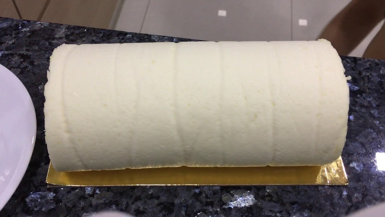 Hokkaido Cheese Cake Breadtalk Very Nice - YouTube