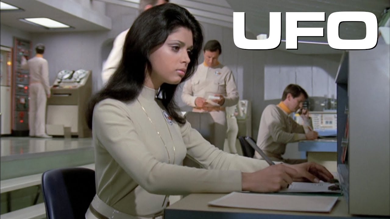 SHADO UFO Complete Ayshea - YouTube