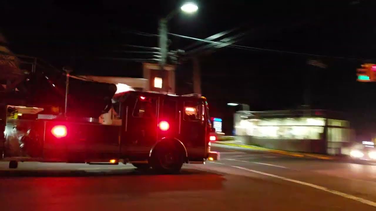 East Rutherford NJ Fire Department Truck 1 Responding - YouTube