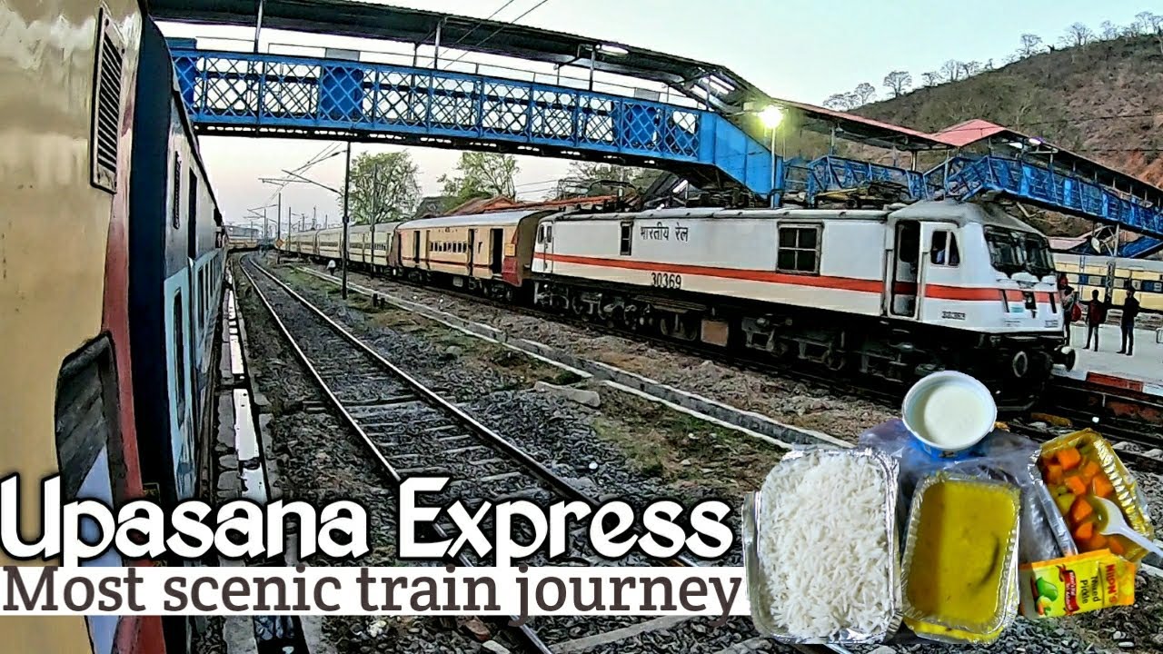Upasana Express train journey *Jan Ahar ka khana only 70₹ * travel with ...