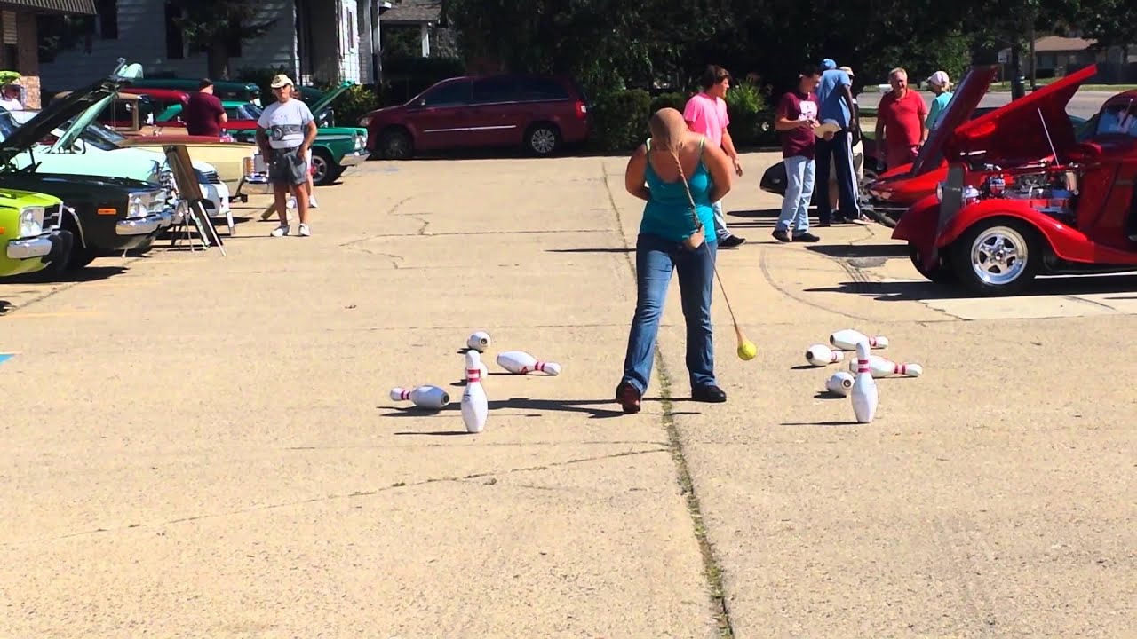 Elephant bowling - YouTube