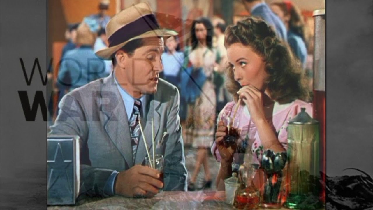 Bob Ralston Plays a Medley from the 1940s - YouTube