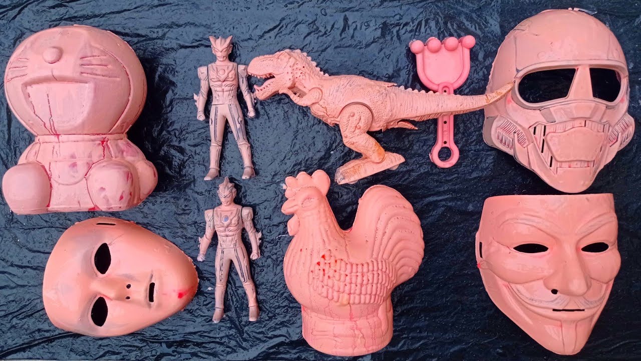 Membersihkan Mainan Ultraman Hacker Mask Celengan Ayam Celengan ...