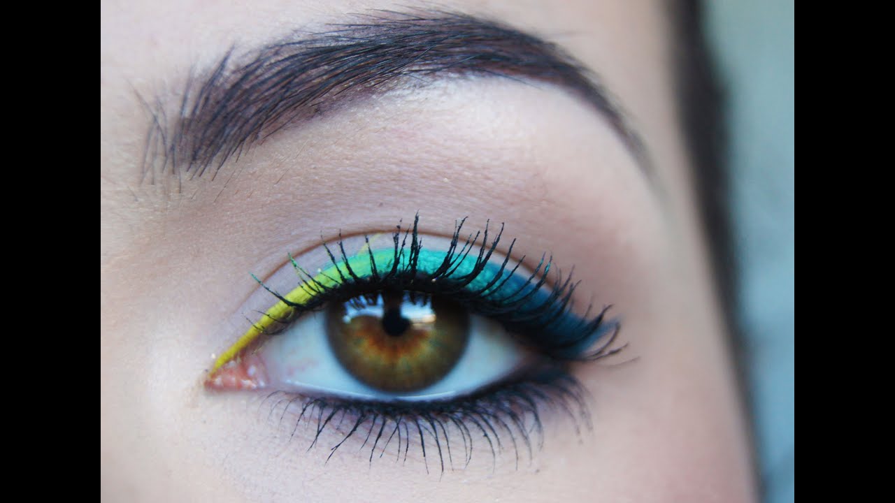 How To: Gradient Eyeliner - YouTube