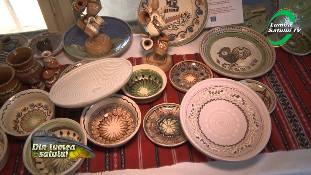 Olaritul practicat de Vasilica Olaru - in strada Olari, Horezu - YouTube