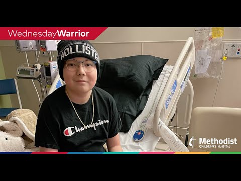 Acute lymphoblastic leukemia survivor, Gavin, rings the bell! - YouTube