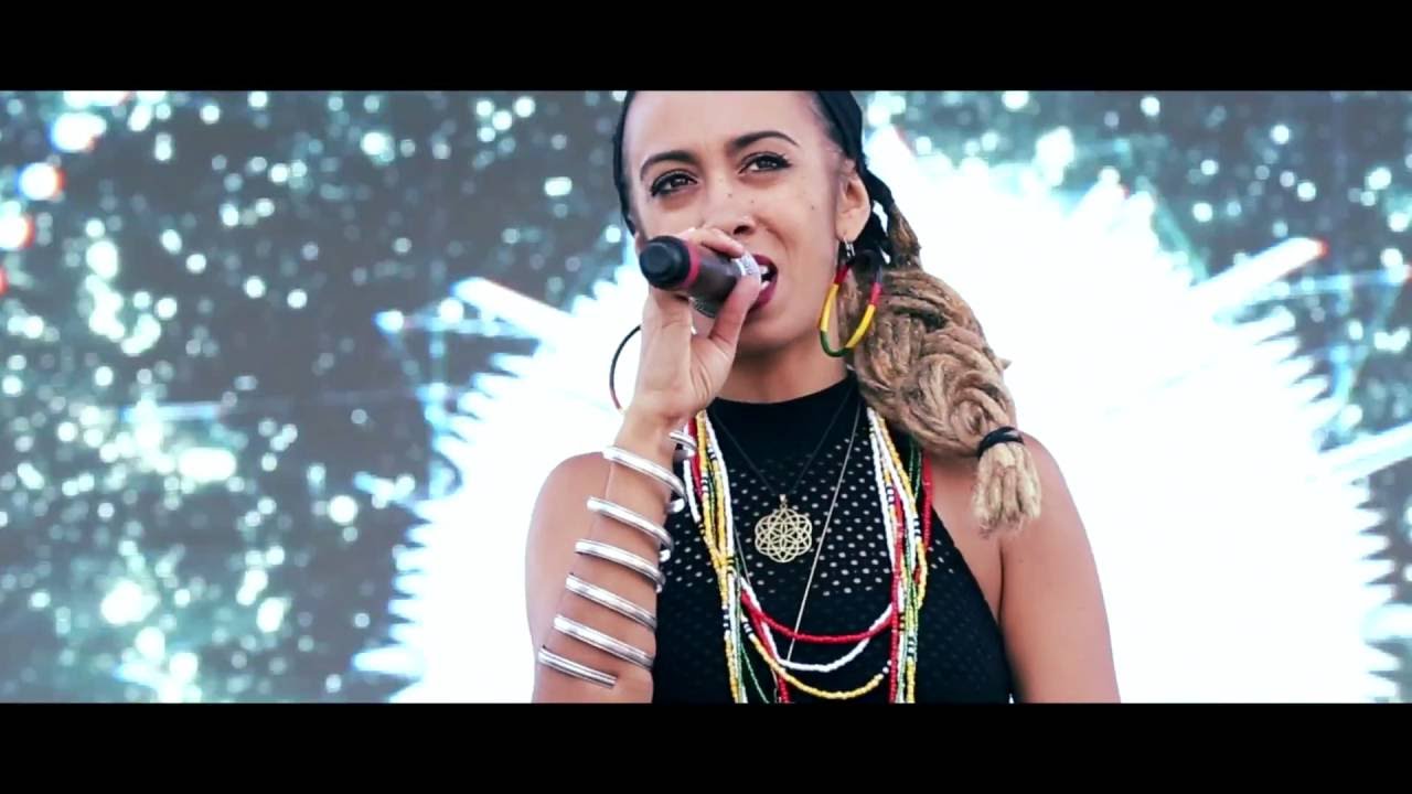 Sitting down with Nattali Rize - YouTube