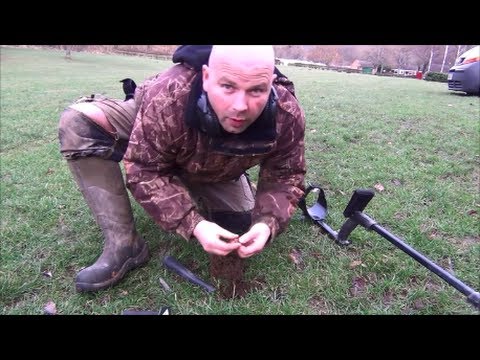 PARK TEST WITH XP DEUS AND GARRETT EDGE DIGGING TOOL - PONDGURU - YouTube