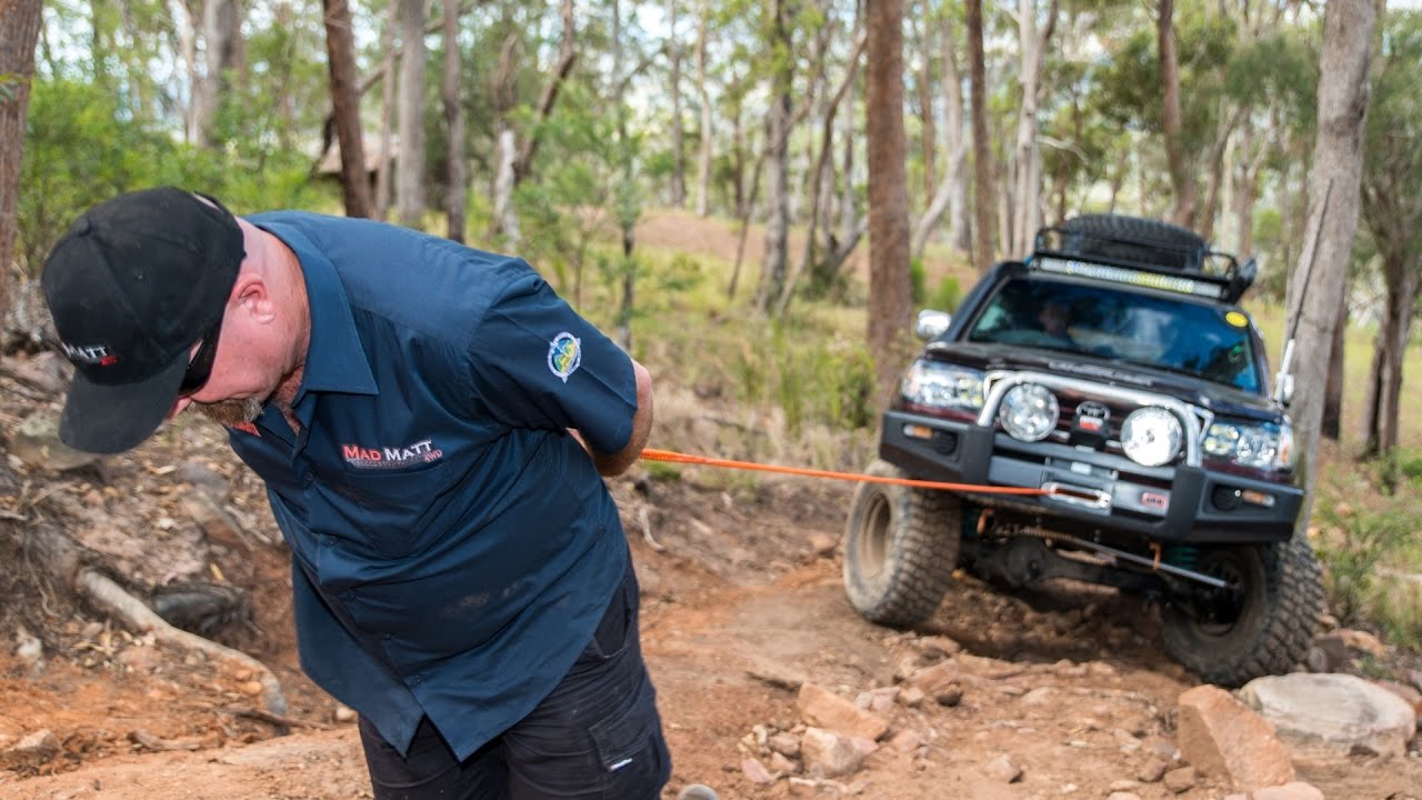 Choosing the Right Winch // MAD MATT 4WD Tips - YouTube