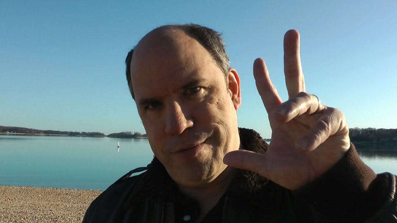 Chris' Intro 2023 - YouTube