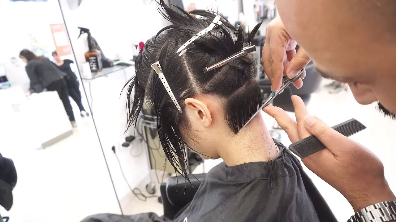 AMAZING HAIRCUT - SHORT UNDERCUT BOB WITH SIDE BANGS - YouTube