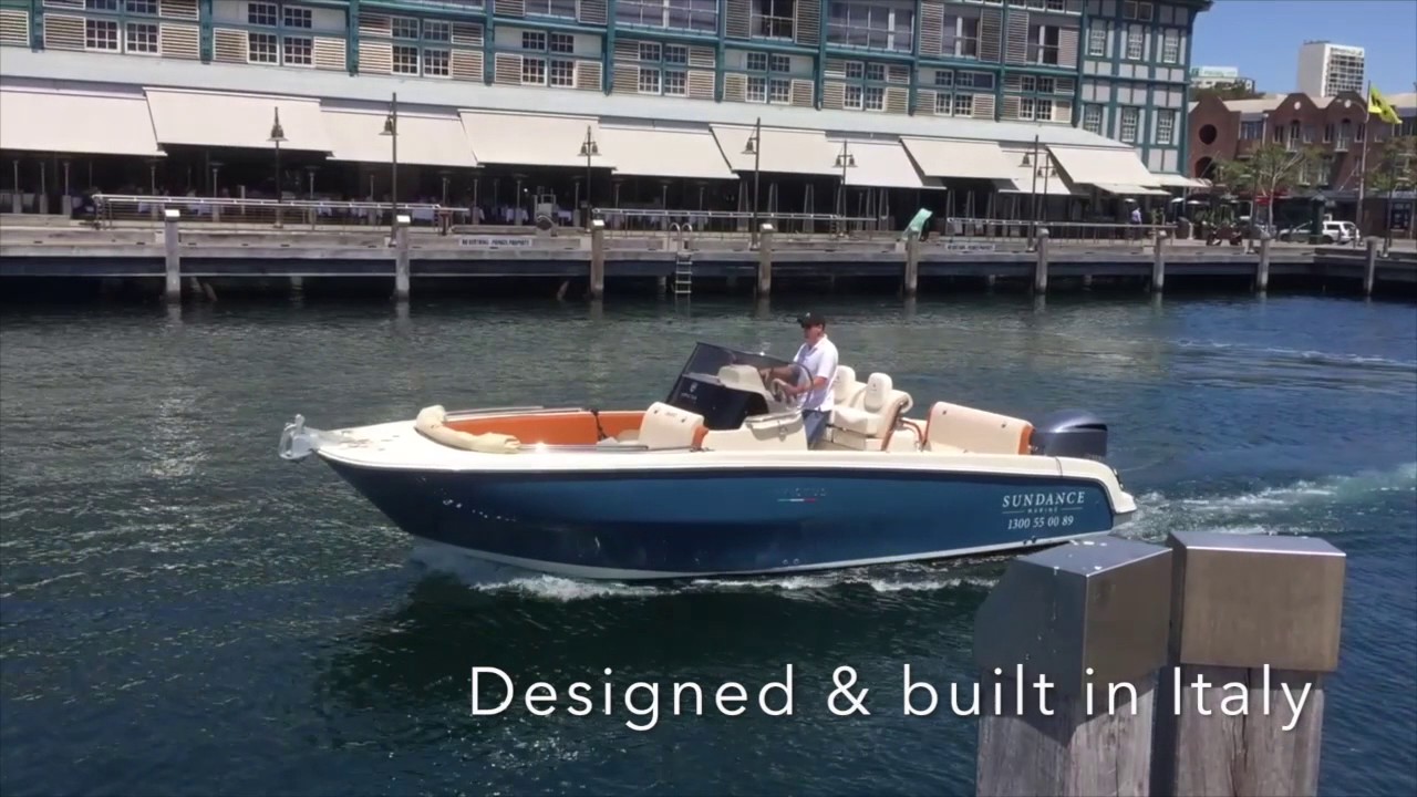 Invictus 240FX in Sydney - YouTube