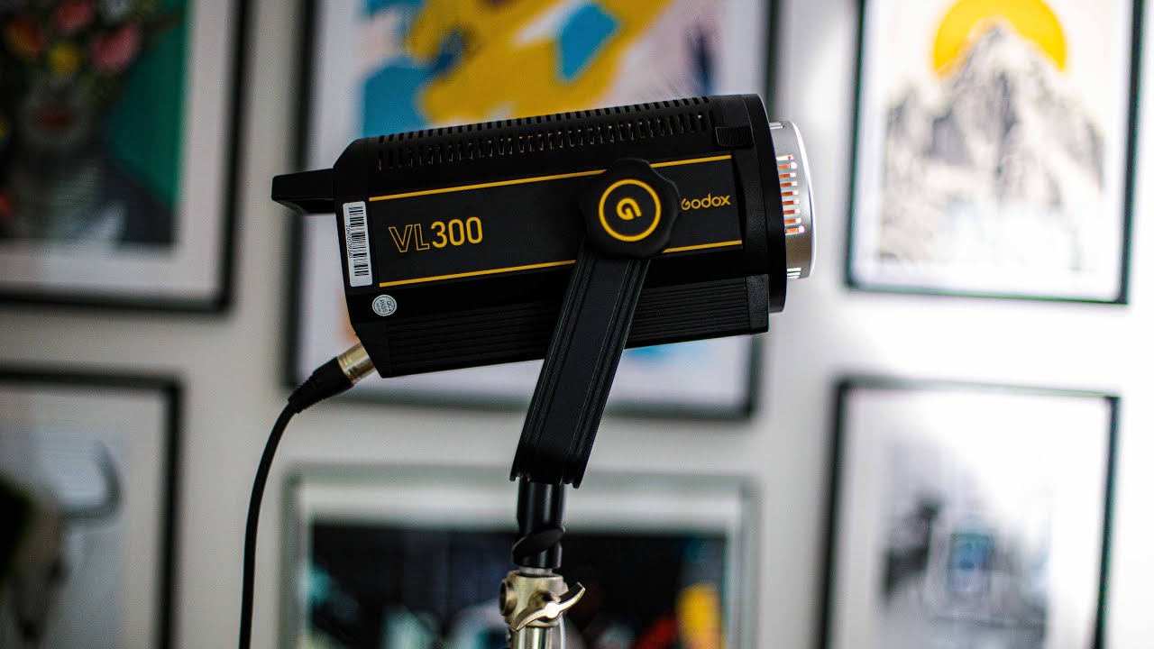 UNBOXING OF THE GODOX VL300 VIDEO LIGHTS - YouTube