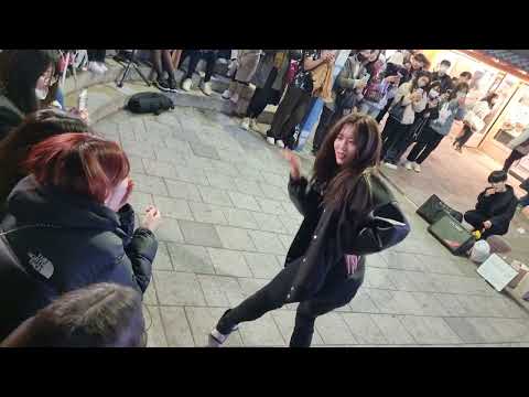 [STREET ARTIST] YU KAGAWA & HYOJIN. INTERACTIVE HONGDAE BUSKING. 230307.