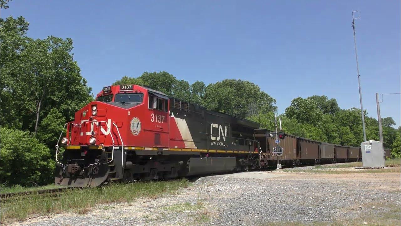CN 3137 Leading Loaded Coal - YouTube