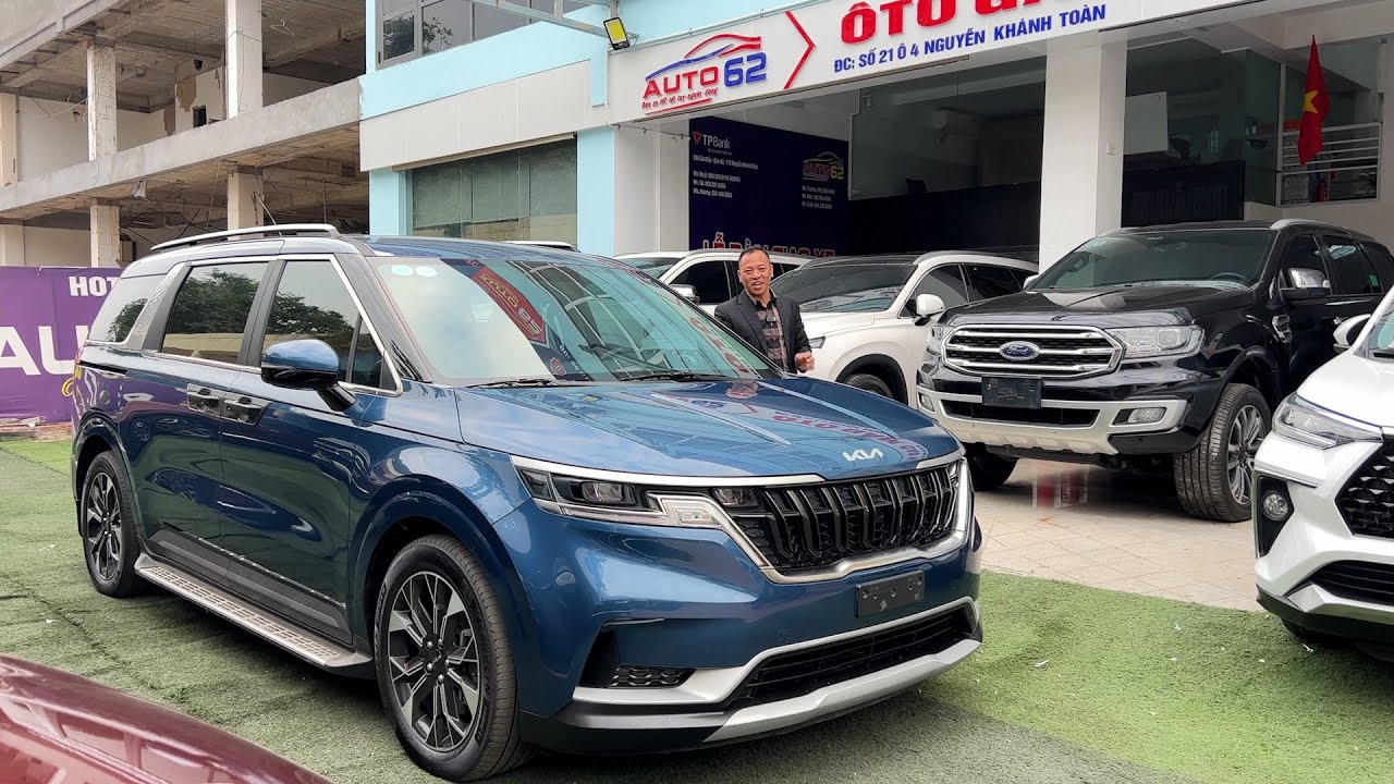 8 Chỗ Rộng Rãi Máy Dầu Kia Carnival Luxury 2.2D 2022 Chạy 32 000 Km ...