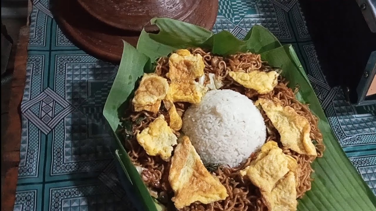 SETIAP SEBULAN SEKALI MESTI GAE SEGO BUCU GAES.. WETONE PAK SU MUGO² ...