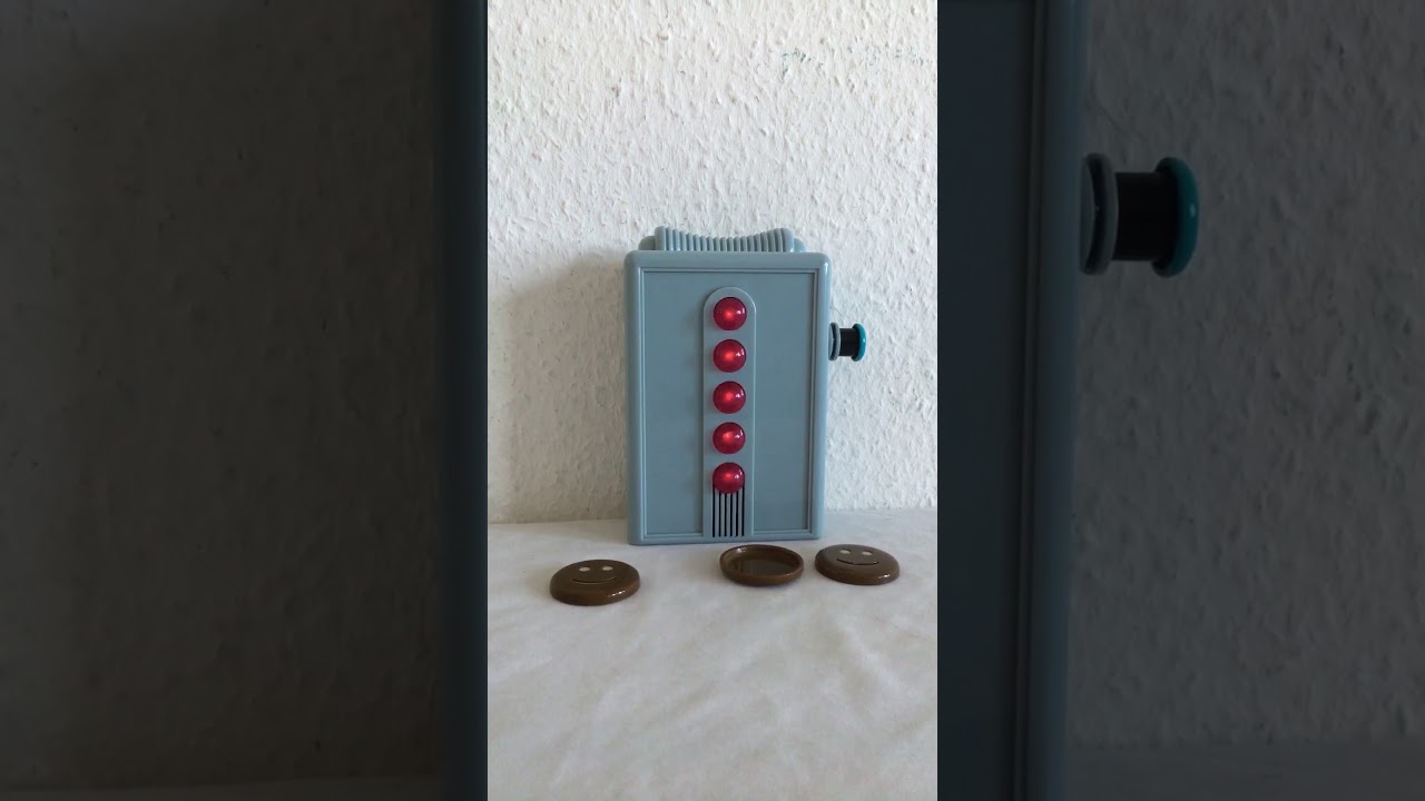 Rare giant teletubbies toaster - YouTube