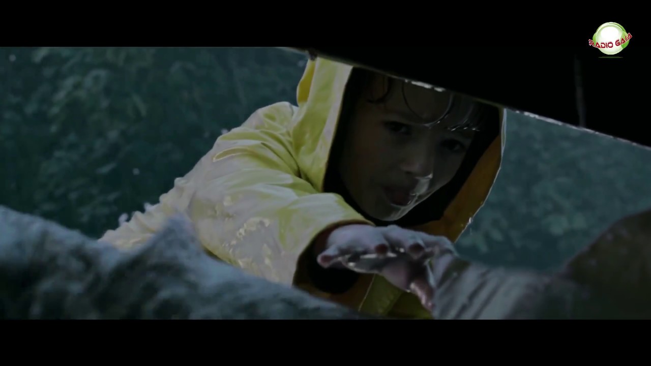 IT (Pennywise) uccide Georgie [ITA] 2017 - YouTube