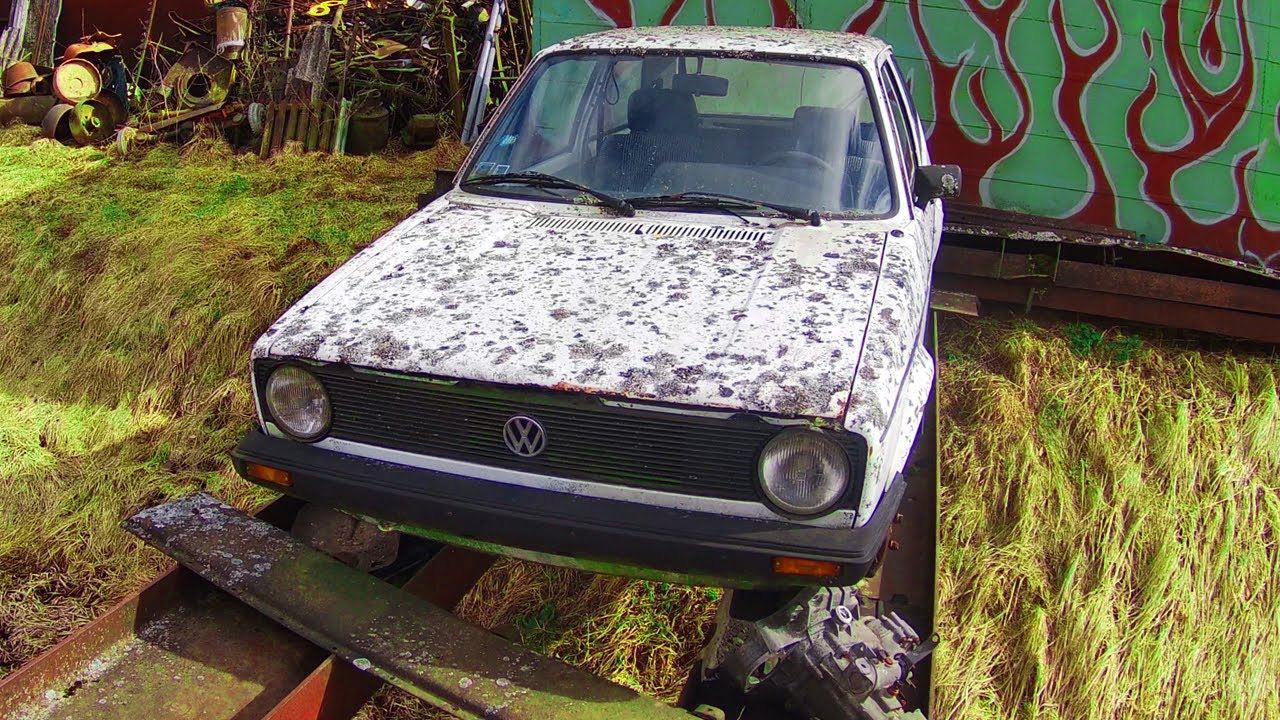 ABANDONED and Sad Volkswagen Golf MK1 - YouTube