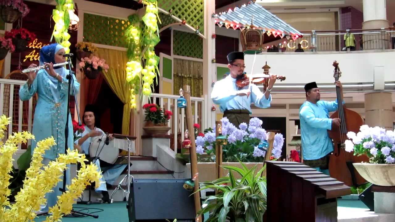 Musicians (Instrumental) - Suria KLCC Ramadhan Raya Performance 2011 ...