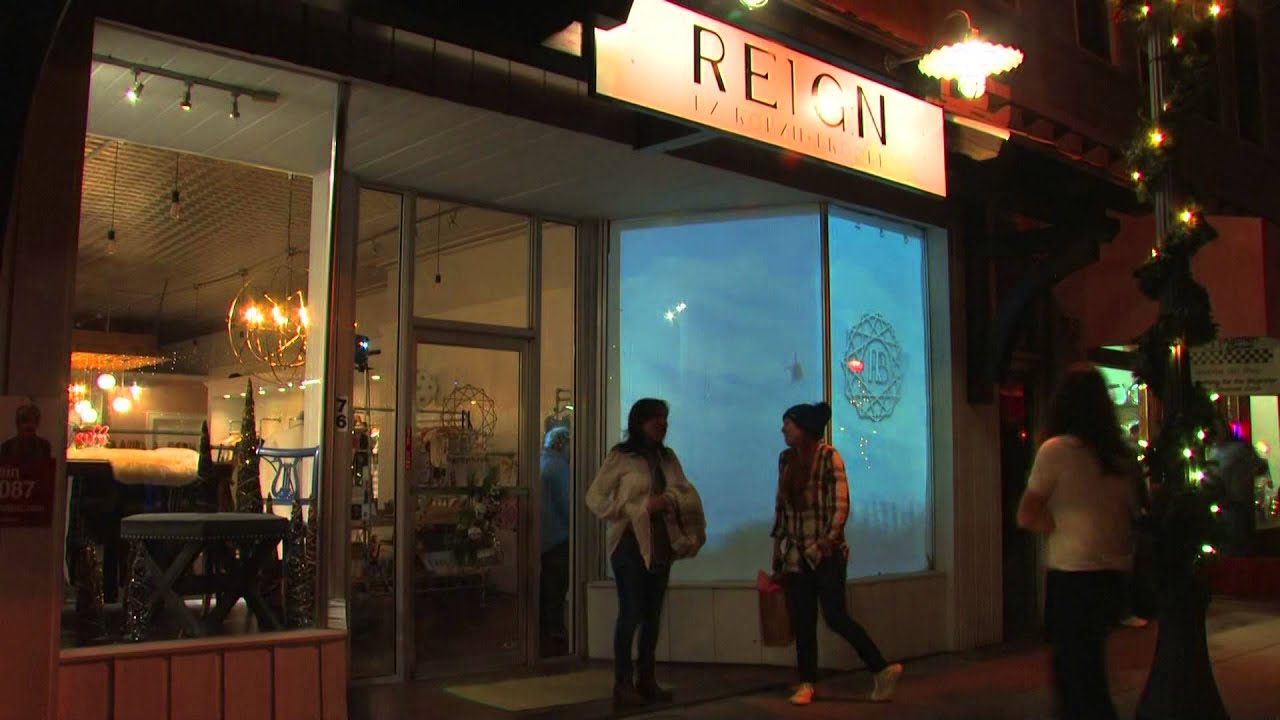 Winter Wonderland - 3D Projection Mapping - Storefront Window Holiday ...