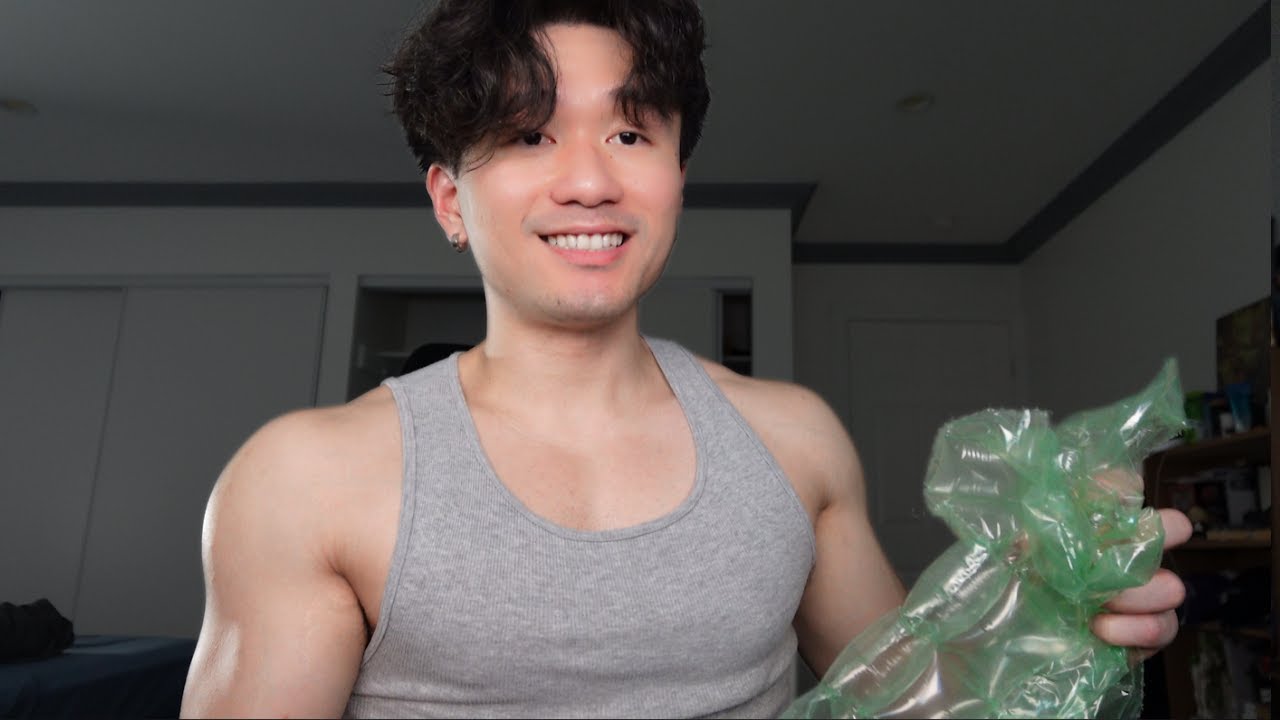 Scratchy Scratch ASMR - YouTube