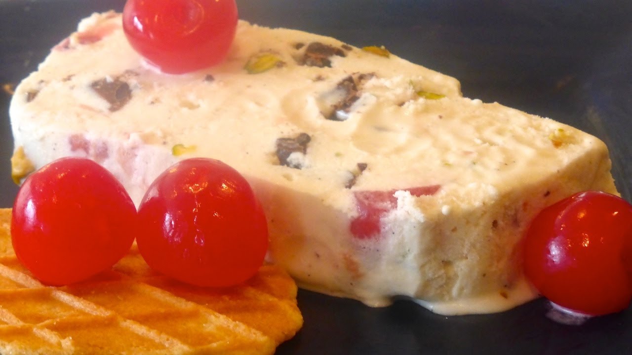 FESTIVE CHERRY AND CHOCOLATE CHUNK ICE CREAM DESSERT- SPUMONI EASY 4 ...
