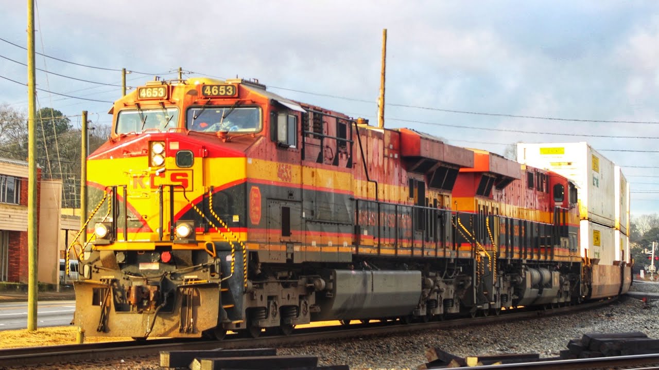 Ns 26A clears Austell - YouTube